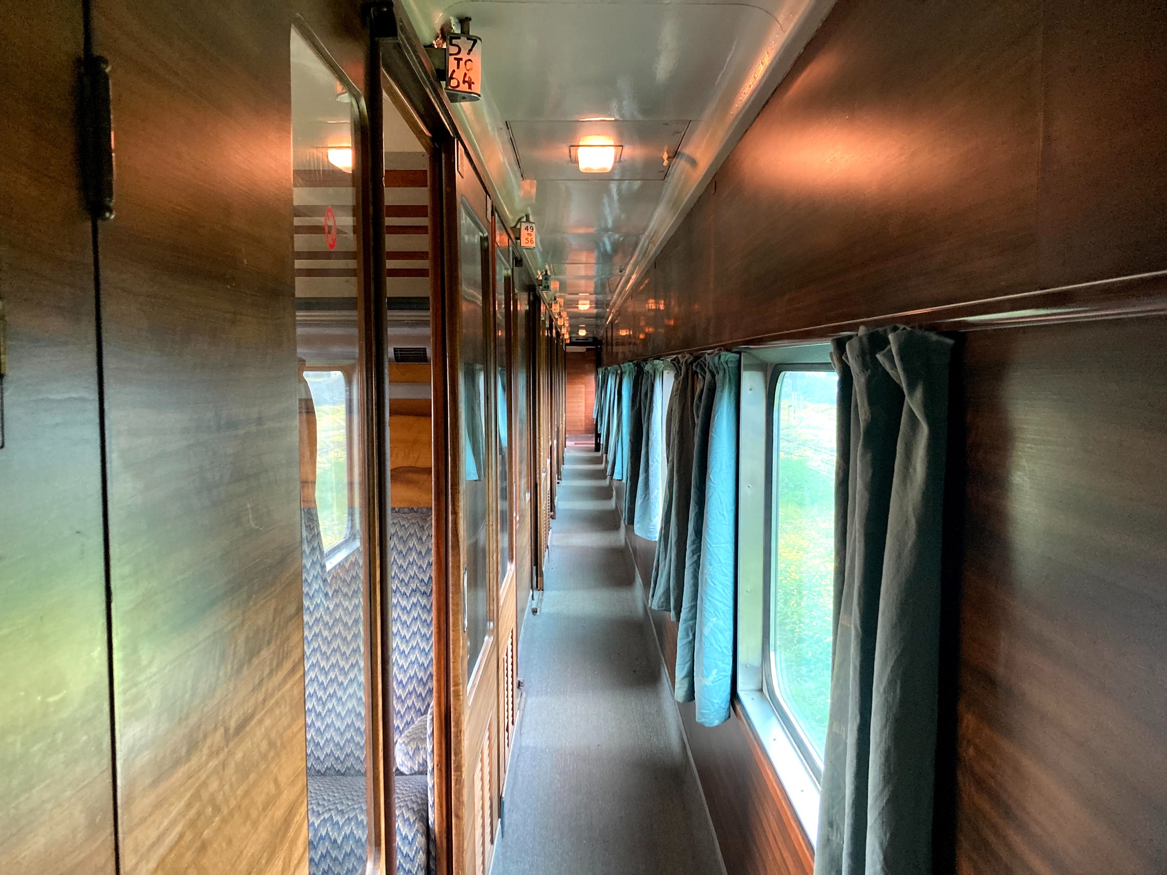 S Type Sitting Carriages | Steamrail Victoria
