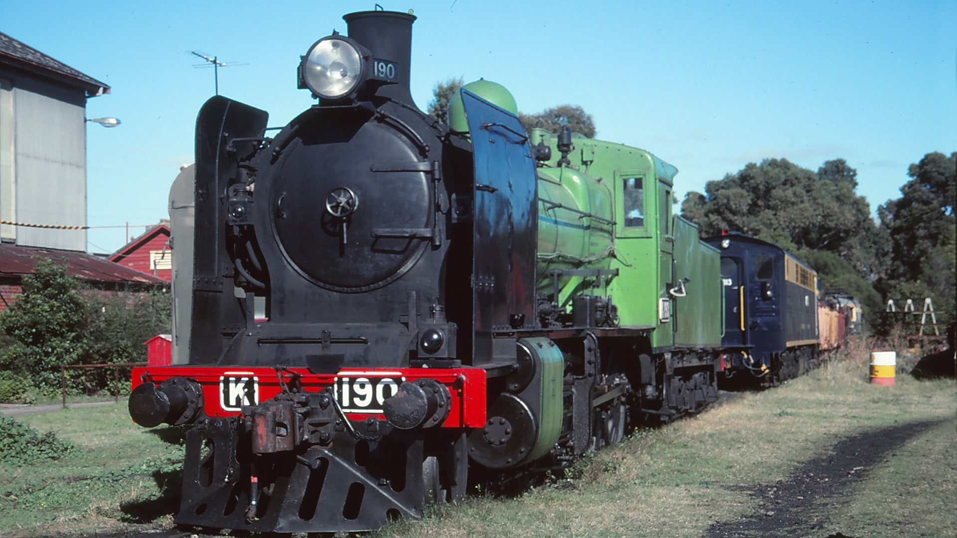 K190 | Steamrail Victoria